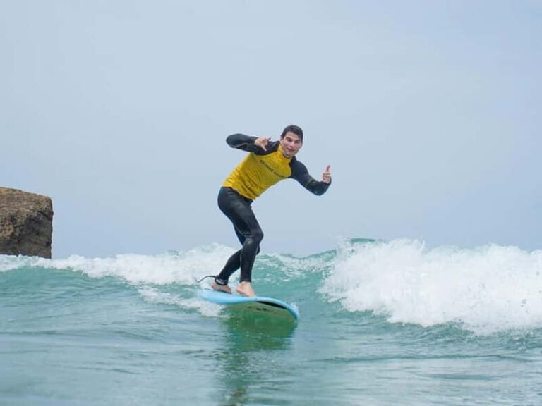 Algarve: 2-Hour Beginner Surf Lesson - A Closer Look at the Algarve Beginner Surf Lesson