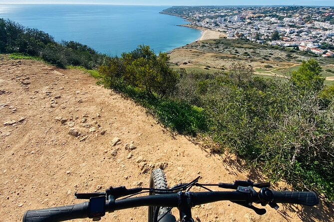 Algarve: Lagos sightseeing guided tour with E-bikes - Key Points