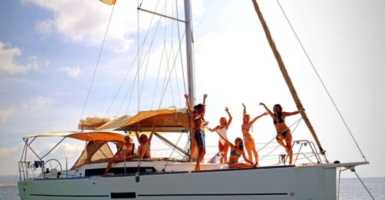 Alghero: Daily Sailing Experience with lunch onboard - The Itinerary in Detail