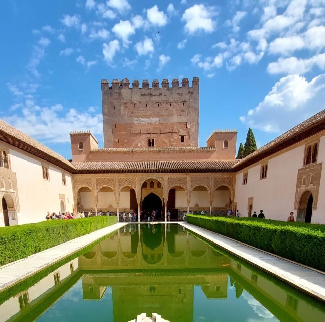 Alhambra and Nasrid Palaces Guided Tour with Tickets - What It Feels Like to Take the Tour