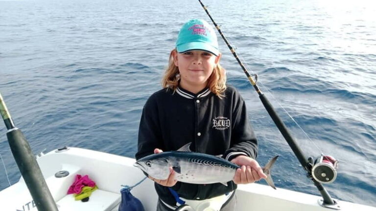 Alicante 5-Hour Fishing Excursion with Pro Fishing Guide - A Flexible Itinerary
