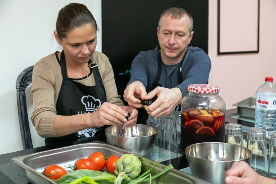 Alicante: Paella and Sangría Workshop with Market Visit - Why This Tour Delivers