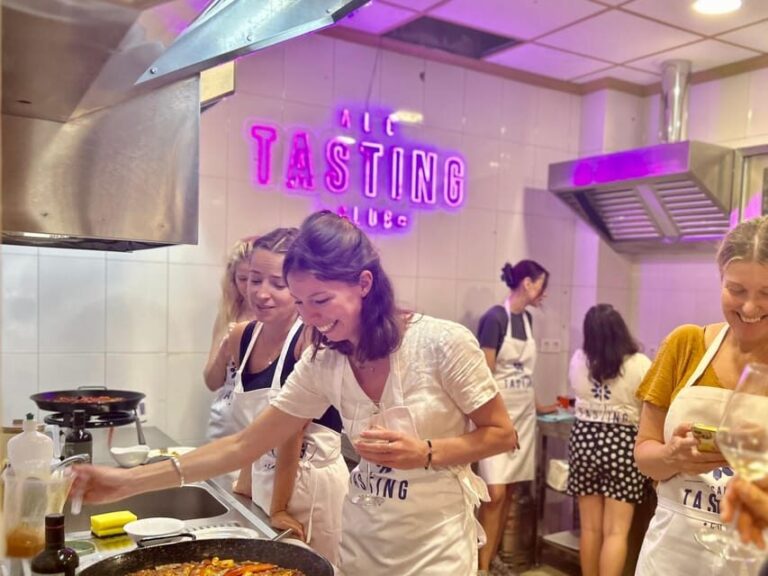 Alicante Paella Cooking Class, Tapas, Drinks and Market - What Makes This Tour Stand Out