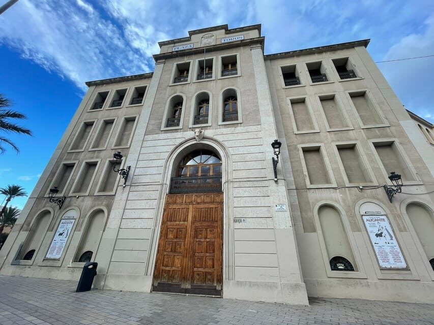 Alicante: Private Guided Visit to Alicante Bullring & Museum - Who Will Love It?