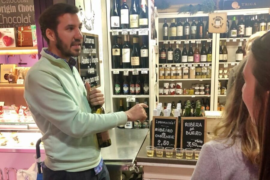 Alicante: Secret Flavors Food Tour - The Guide and Group Experience