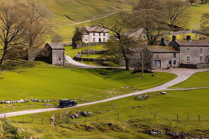 "All Creatures Great and Small" Tour from the Lake District - Weather and Practical Tips