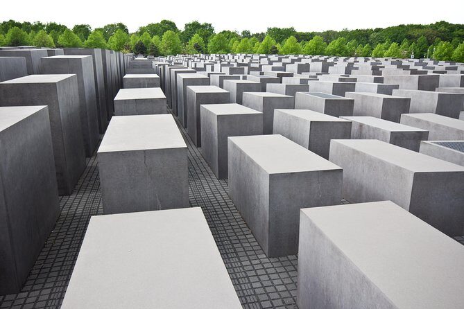 All-in-One Berlin Highlights on Foot: Private Walking Tour - The Sum Up