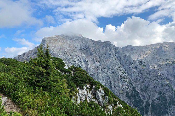 Alpine Majesty: Eagle's Nest, Salt Mine Salzburg & Berchtesgaden - The Experience’s Strengths and Weaknesses