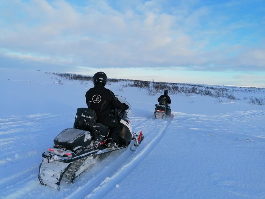 Alta: Guided Snowmobile Safari on Finnmarksvidda With Snacks - The Snowmobile Experience: Driving on the Frozen Lakes