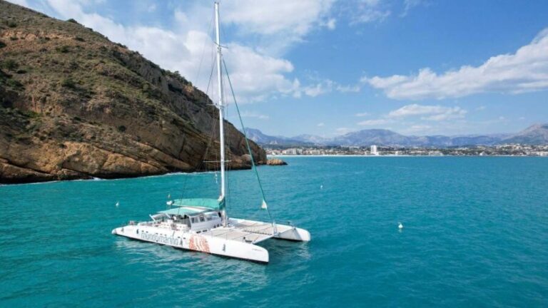Altea: Catamaran Party Boat - A Detailed Look at the Catamaran Party Experience