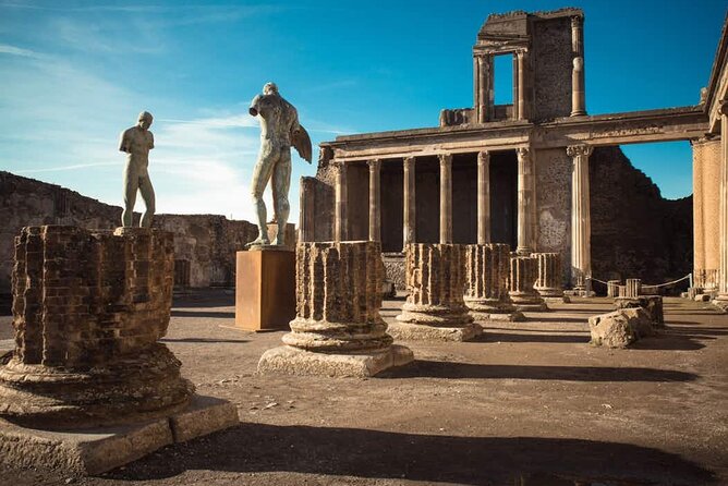 Amalfi Coast: Pompeii Small Group with Skip the Line Tickets - Key Points