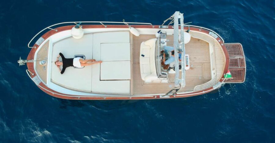 Amalfi Coast: Private Boat Trip with Prosecco and Snorkeling - Itinerary Breakdown: What To Expect