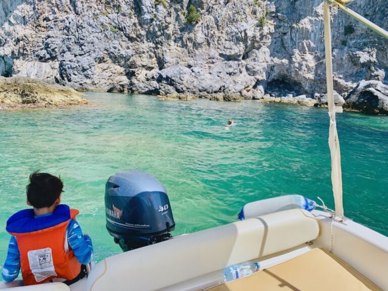 Amalfi coast: Rent boats in Salerno without license - The Boats and Their Features
