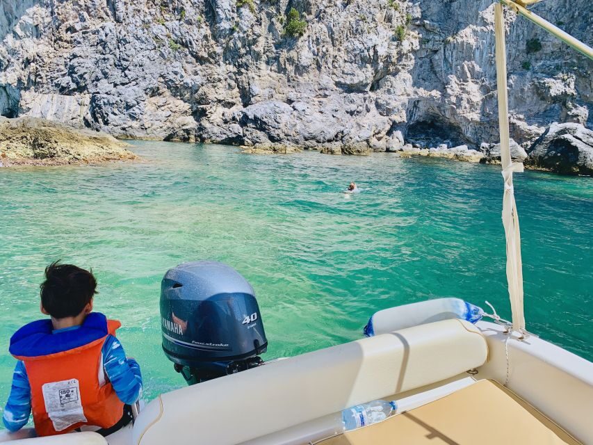 Amalfi coast: Rent boats in Salerno without license - The Boats and Their Features