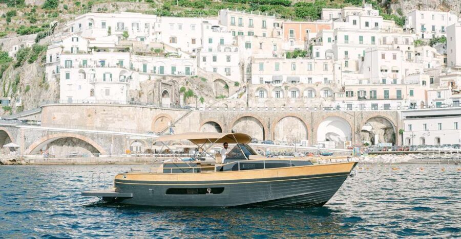 Amalfi Coast Tour: secret caves and stunning beaches - The Itinerary: A day filled with wonder