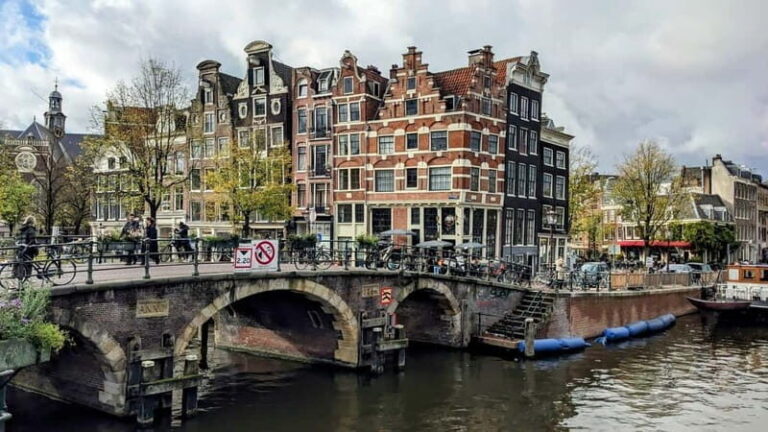 Amsterdam: 2-hour Rembrandt & Van Gogh walking tour - Walk in the Footsteps of Dutch Art Legends