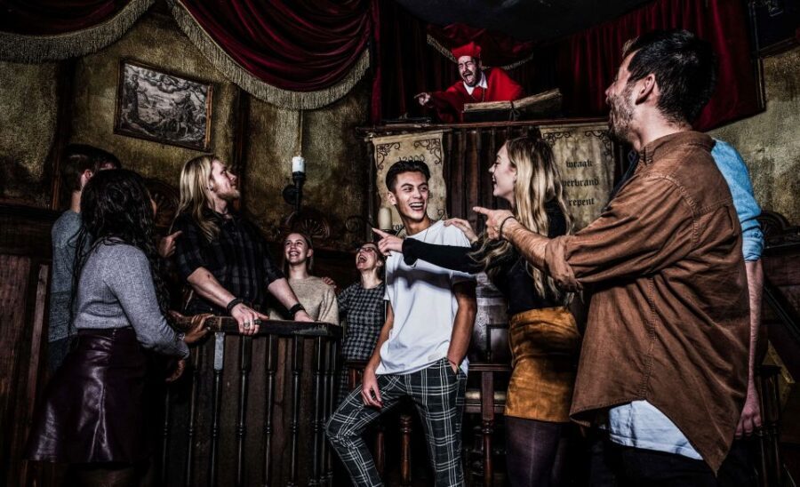Amsterdam: Amsterdam Dungeon Entrance Ticket - FAQ