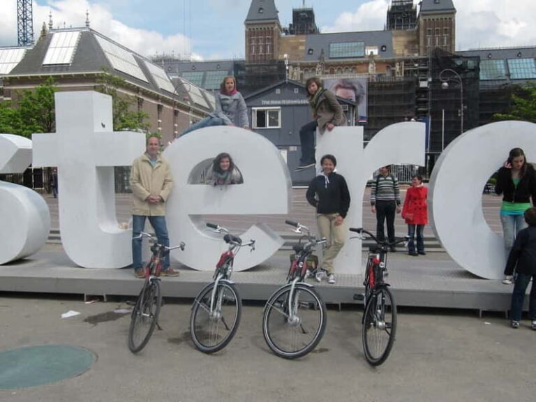 Amsterdam:: Bike Rental with Free Self-Guided Tour App - The Route: Highlights and Scenic Stops