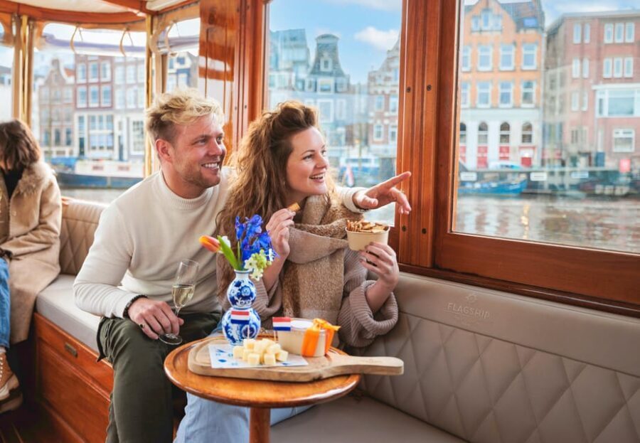 Amsterdam: Canal Cruise with Bubbles & Bites - An In-Depth Look at the Canal Cruise Experience