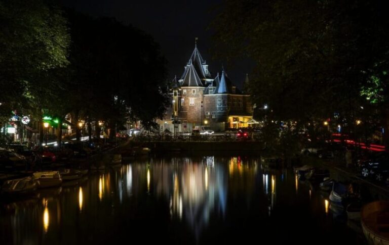 Amsterdam: Haunted History and Ghost Walking Tour - Authentic Voices: What Travelers Say