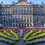 Amsterdam Hidden Gems: City Tour with an art historian - The Guided Walk: What You’ll Experience