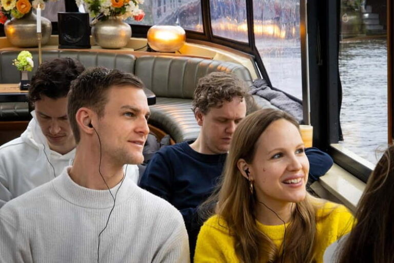 Amsterdam: Historic Virtual Reality Boat Tour - The Itinerary and What You’ll See