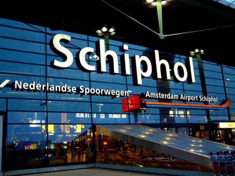 Amsterdam: Layover Flight Private Guided Tour (3h, 4h or 5h) - FAQs