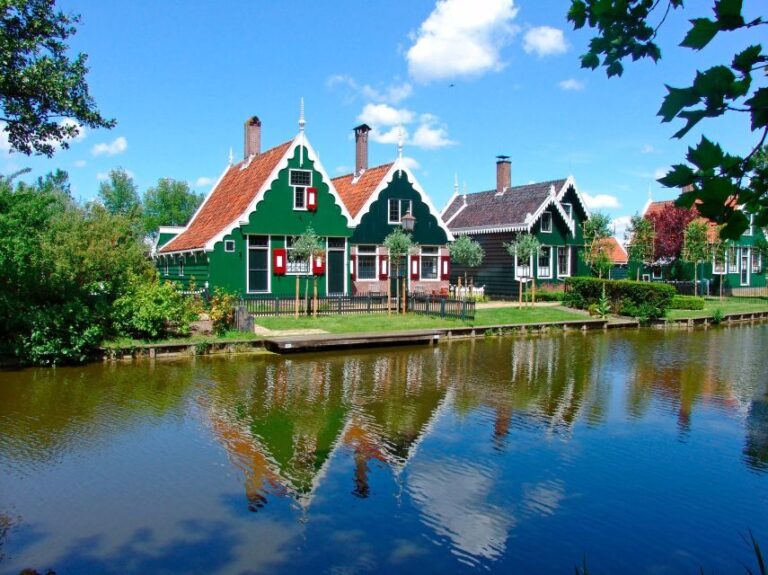 Amsterdam: Live-Guided Zaanse Schans & Cheese Tasting Tour - What’s Missing and Extra Costs