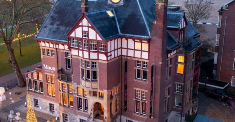 Amsterdam: Moco Museum & Nightclubs Admission Combo w/ Taxi - The Itinerary in Detail