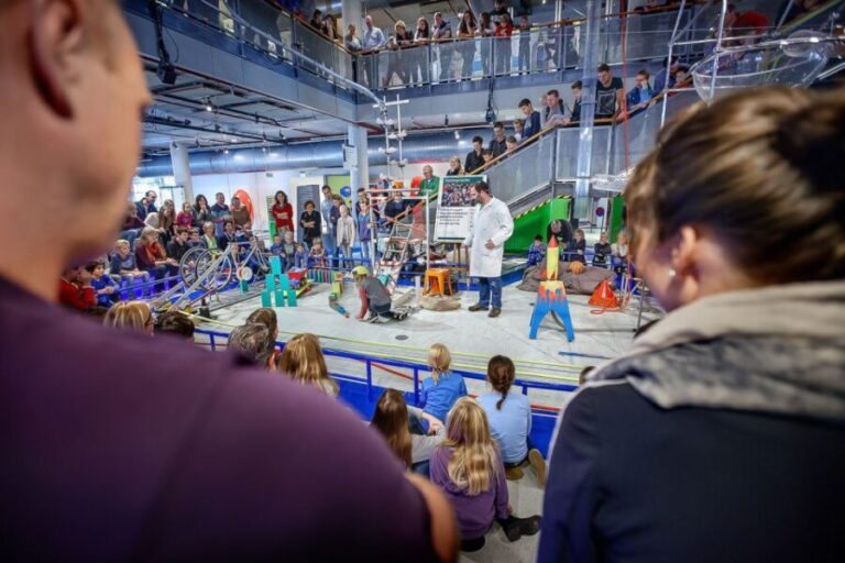 Amsterdam: NEMO Science Museum Ticket