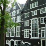 Amsterdam Old City Private Walking Tour - What to Expect During the Tour