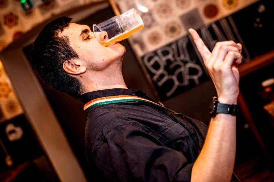 Amsterdam: Original Pub Crawl Party with VIP Entrance - The Itinerary and Venues