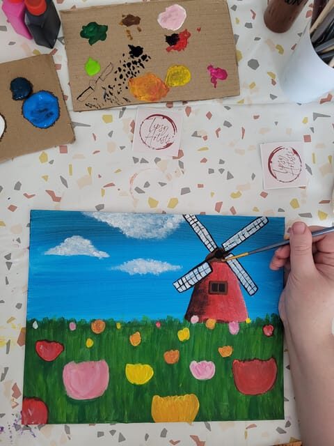 Amsterdam: Paint & Sip Workshop - Paint your Souvenir - Location and Flexibility