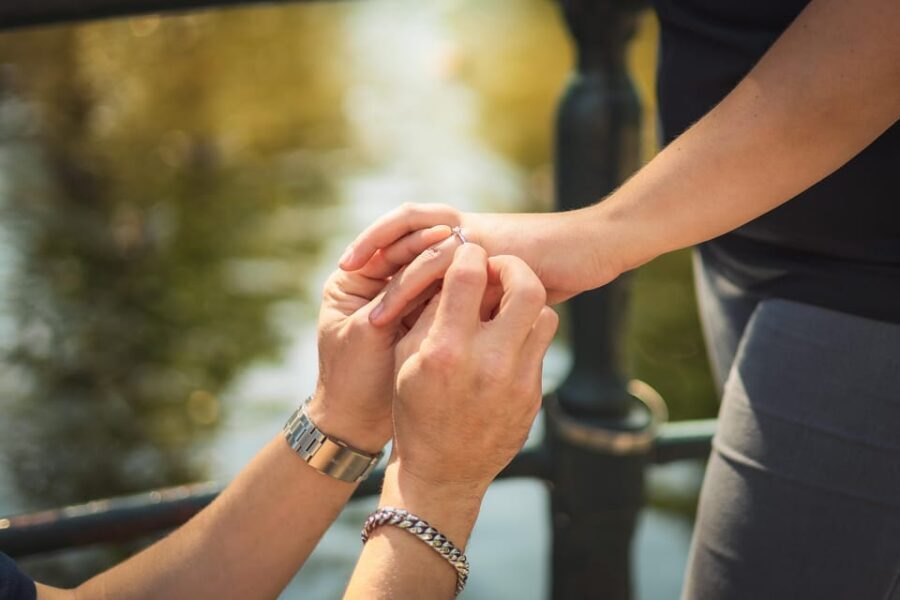Amsterdam Photographer: Private Proposal Photoshoot Session - Authentic Feedback & What to Expect