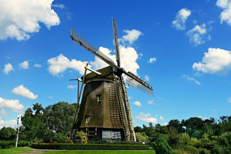 Amsterdam: Private Half-Day Countryside Bike Tour - Who Would Enjoy This Tour?