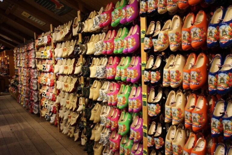 Amsterdam: Private Zaanse Schans Windmills and Volendam Trip - Cheese and Clog Factory: A Tasty and Handcrafted Experience