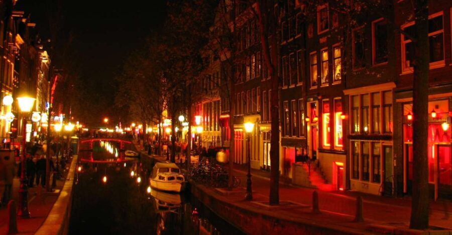 Amsterdam: Red Light District Tour - The Itinerary in Detail