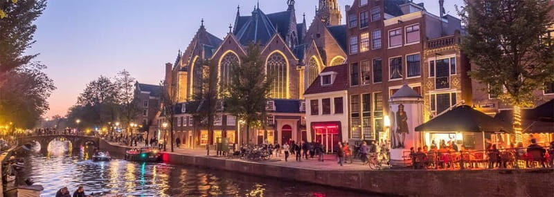 Amsterdam Red Light District Walking Tour in Italian - In-Depth Look at the Itinerary
