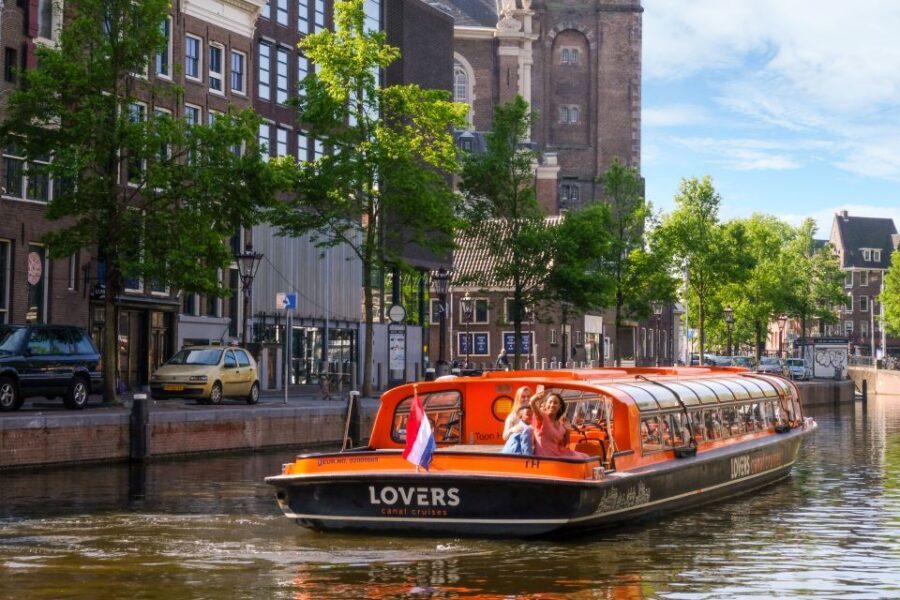 Amsterdam: This Is Holland 5D Flight and Canal Cruise Combo - What Makes This Experience Stand Out
