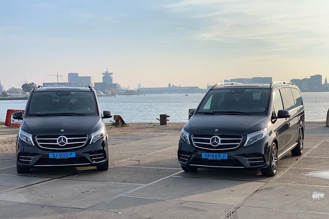Amsterdam to Schiphol Airport Transfer Comfort & service. - Key Points