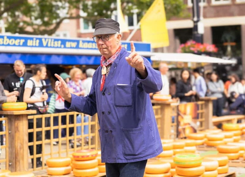 Amsterdam: Traditional Cheese Market Tour - The Itinerary Breakdown