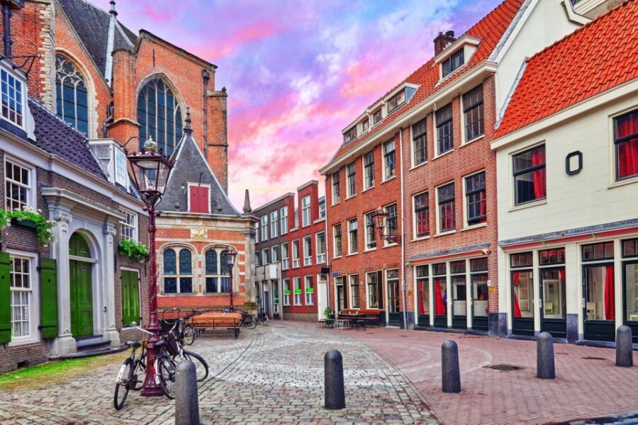 Amsterdam Walking Tour for Couples - The Practicalities