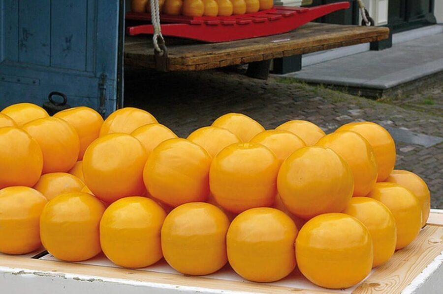 Amsterdam: Zaanse Schans, Edam, Volendam, Marken Guided Tour - Authentic Experiences That Stand Out