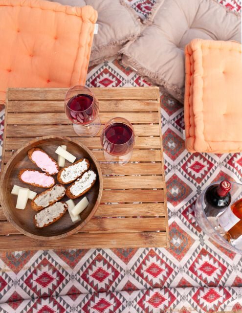 Ancient Greek Wine Tasting on the Beach with a Sommelier - What Travelers Say
