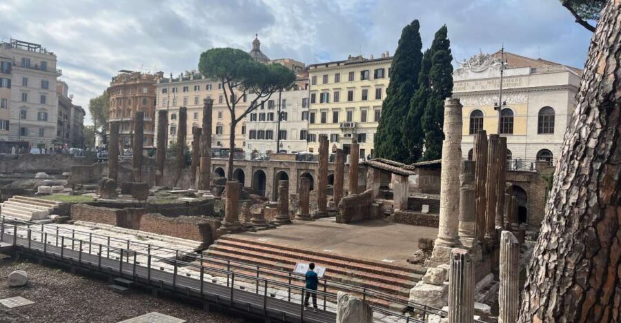 Ancient Rome: Archeological area Largo Argentina - Exploring the Largo di Torre Argentina: What Makes It Special?