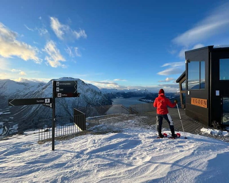 Åndalsnes: Nesaksla Snowshoeing Tour with Gondola Ticket - A Closer Look at the Nesaksla Snowshoeing Tour