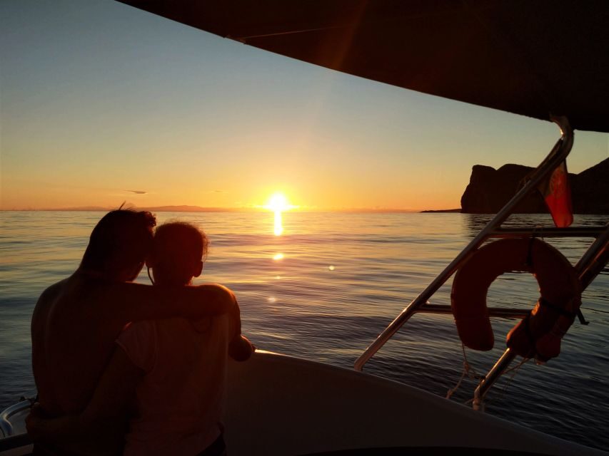 Angra do Heroísmo: Sunset Cruise with Local Drinks - Authenticity and Value