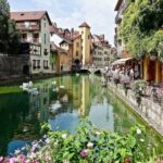 Annecy: Private Guided Tour - Discover "Venice of the Alps" - The Practical Side: What to Consider