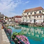 Annecy: Private Guided Walking Tour - Detailed Tour Breakdown