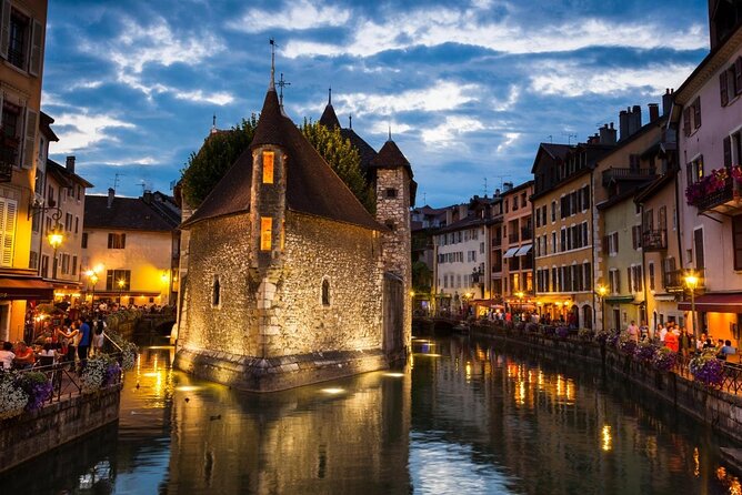 ANNECY | Private Walking Tour of Annecy's Historical Center - Discovering Annecy: A Private Walking Tour of France’s Most Picturesque Town